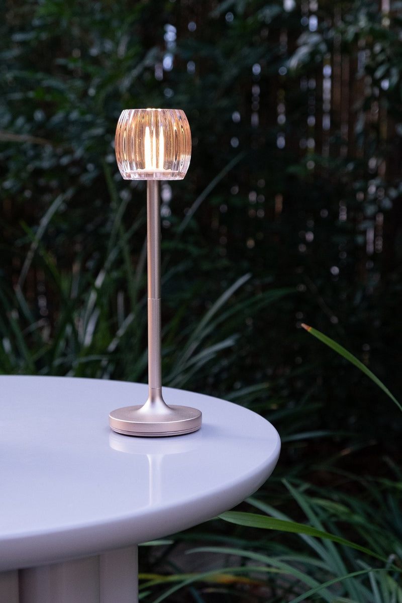 Stylistic Stylistic Hari Waves Bistro Lamba Gold Masa Lambası | – Milagron